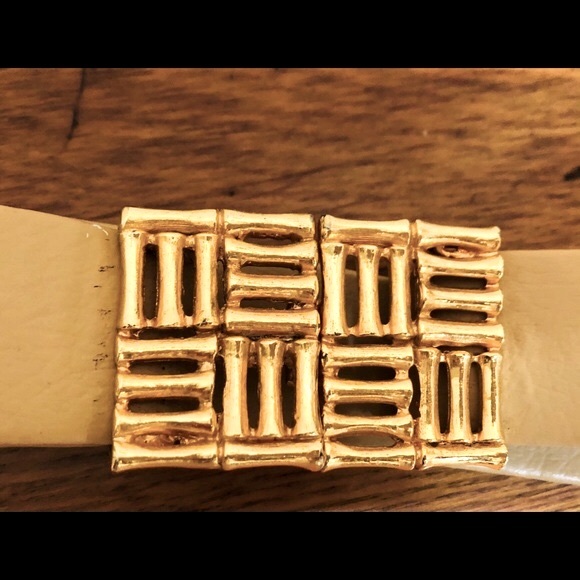 Mimi 1979 | Accessories | Vintage Beige Belt Wgold Buckle Mimi Di 979 ...